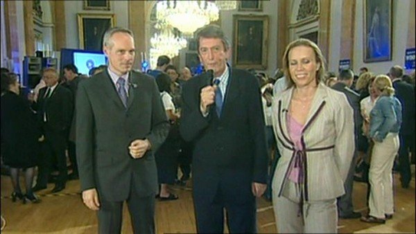 Gordon Burns • TV Newsroom