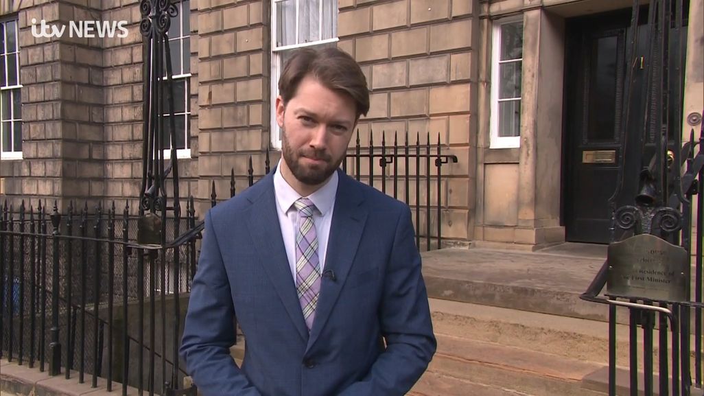 Greg Hoare • Biography & Images