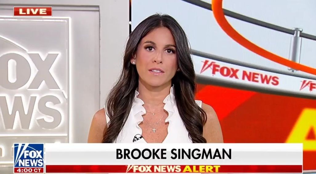 Brooke Singman • Biography & Images
