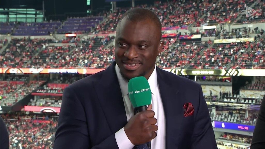 Efe Obada • Biography & Images